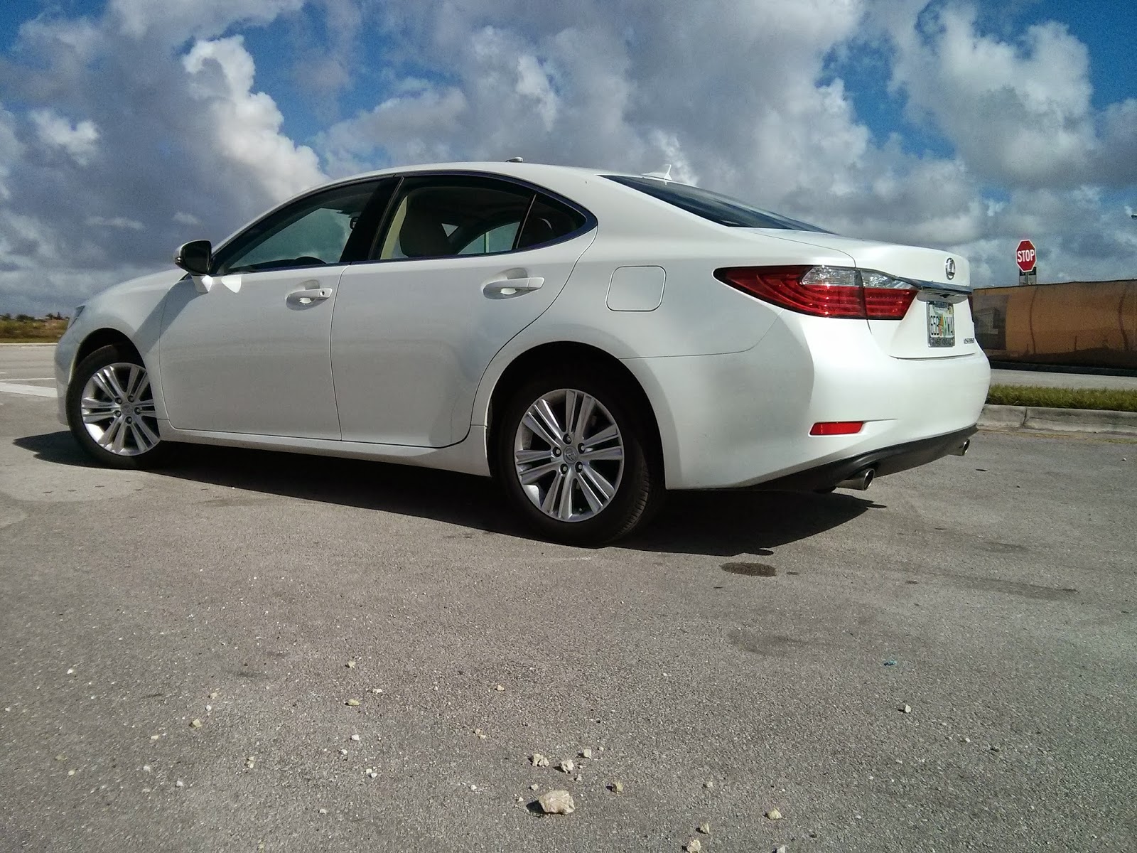 Test Drive: Short Test - 2014 Lexus ES350